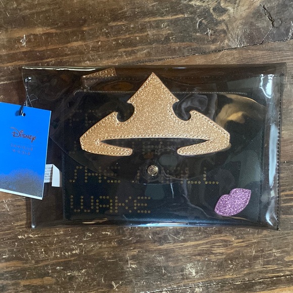Danielle Nicole | Bags | Danielle Nicole Disney Clutch | Poshmark
